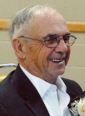 Roy Dawson MacLean - MacCoubrey Funeral Home Ltd.