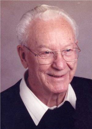 Basil Lorne Robinson - MacCoubrey Funeral Home Ltd.