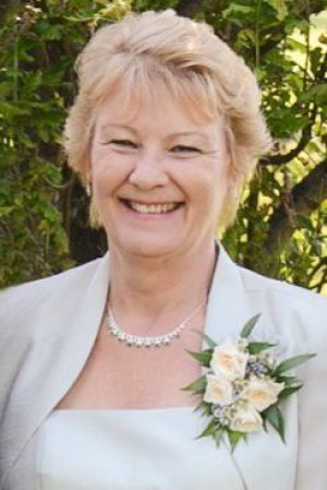 Cynthia "Cindy" Louise Fortner - MacCoubrey Funeral Home Ltd.
