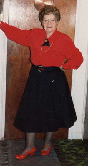 Georgina Murray "Ina" Gallacher - MacCoubrey Funeral Home Ltd.