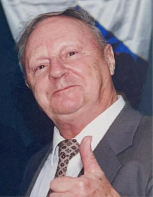 James Gutowski's Instagram, Twitter & Facebook on IDCrawl