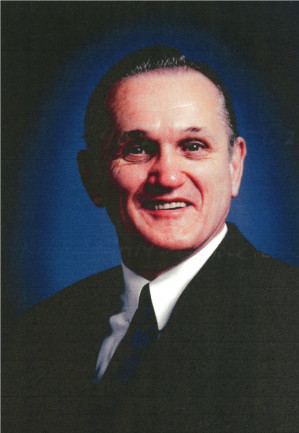 Robert Wayne Tuttle - MacCoubrey Funeral Home Ltd.